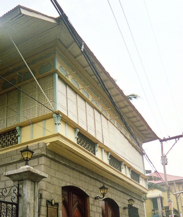 Sideco House | My Sunflower World